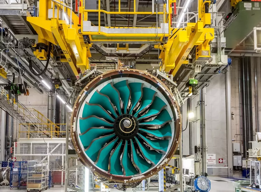 Rolls-Royce ha creado un motor aeronáutico UltraFan de 67 MW que ...