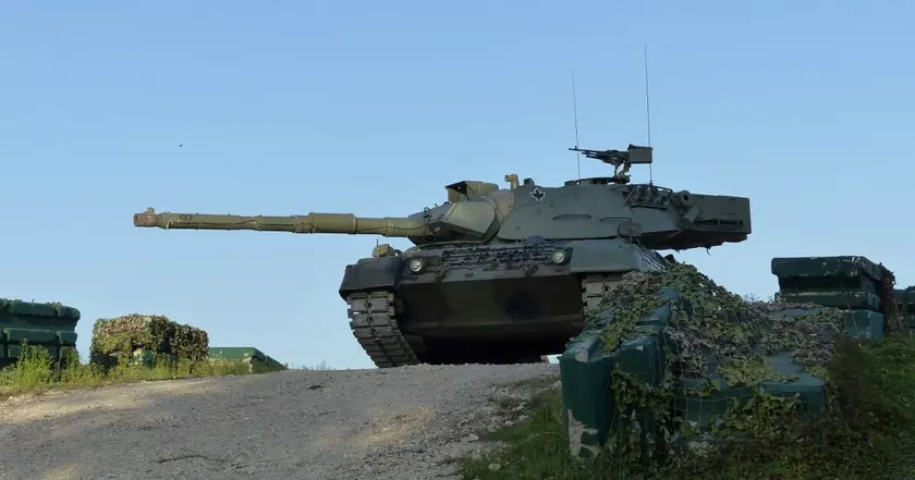Ucrania tiene en servicio un centenar de carros Leopard 1 | Gagadget.es