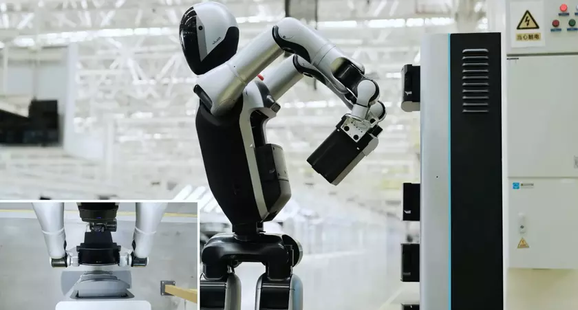 UBTECH Robotics presenta Walker S2: el primer robot humanoide con ...
