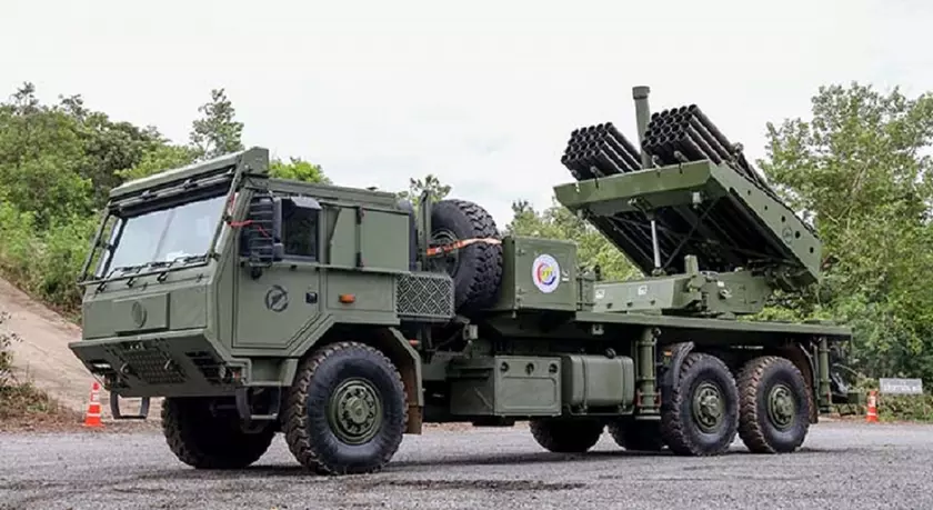 Tailandia quiere utilizar el lanzacohetes múltiple D11A para los drones ...